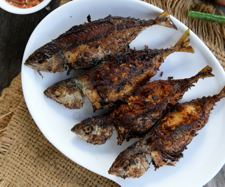 Resipi Ikan Selayang Rebus Goreng, Bau Sedap Buat Ramai Terliur!