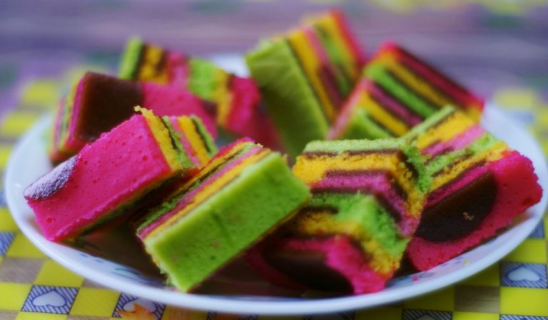 Koleksi Resipi Kek Mudah, Sedap & Tahan Lama Untuk Tetamu Yang Datang ...