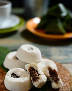 4 Kuih Tempatan Dari Tepung Beras,Enak DiKunyah Masa Berbuka