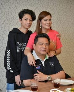 Datin Ira Ghani , Ayam Sambal Daun Karinya Paling Ummph...
