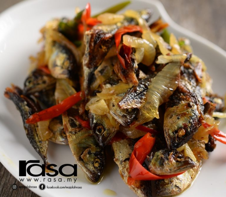 Resipi Singgang Ikan Pantai Timur Terlajak Sedap, Letak Bahan Rahsia Ini