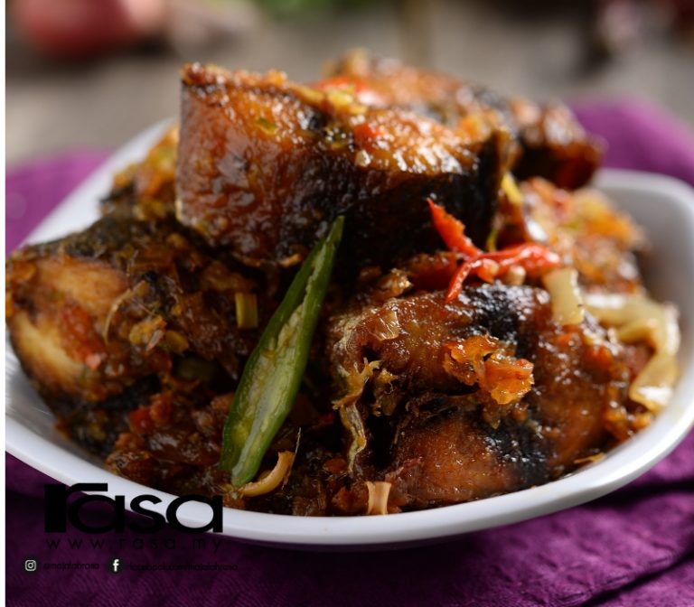 Resipi Singgang Ikan Tenggiri Terengganu Warisan Asli Ibunda.