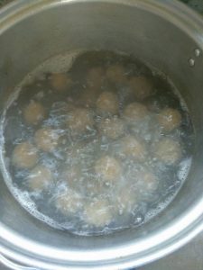 Cara Buat Meatball Homemade Sedap Guna Resipi Paling Mudah.