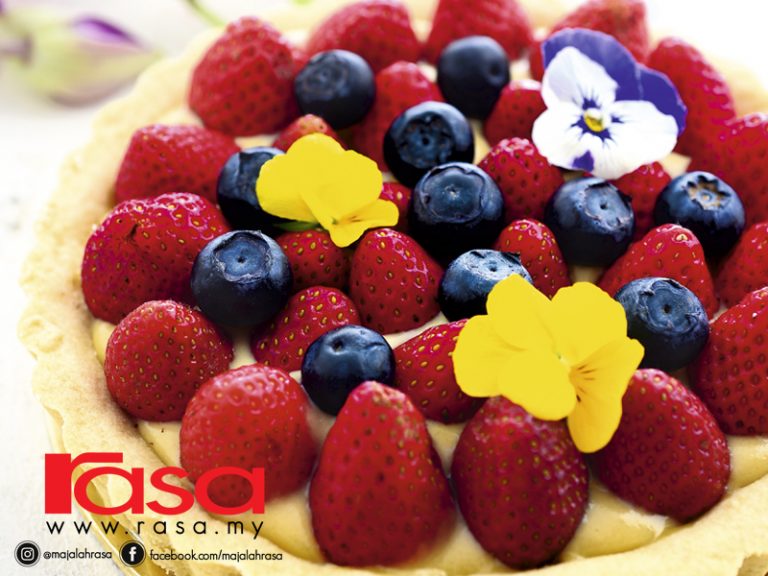Lelaki Ini Olah Roti Jadi Biskut Kering Bergula, Kreatif Sungguh!