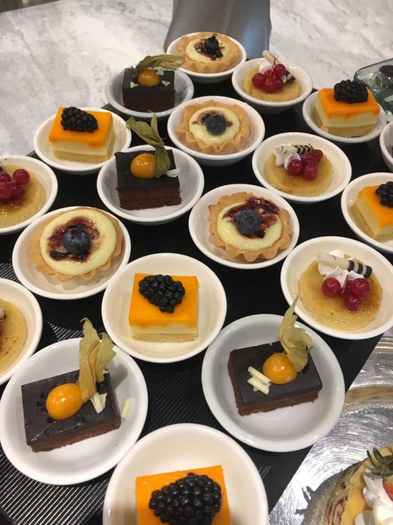 Cara Buat Dadih Susu Topping Mangga Homemade Paling Sedap.