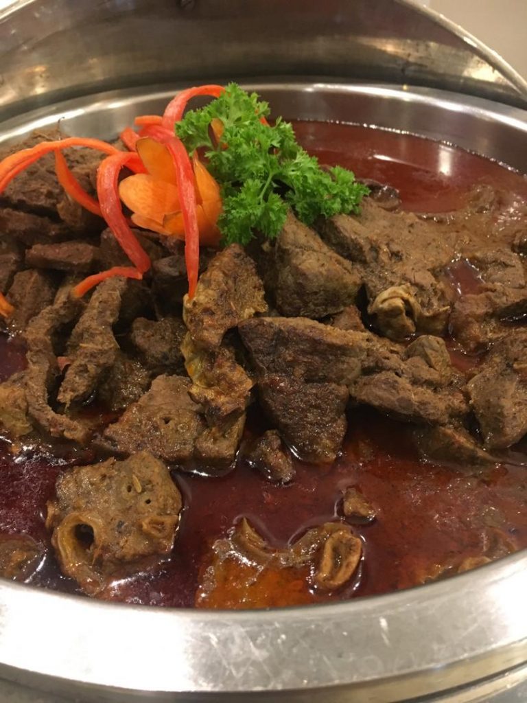 “Top Chef Rupanya Pemilik Alwi’s Food Ni, Menu Enak Umpama Di Hotel ...