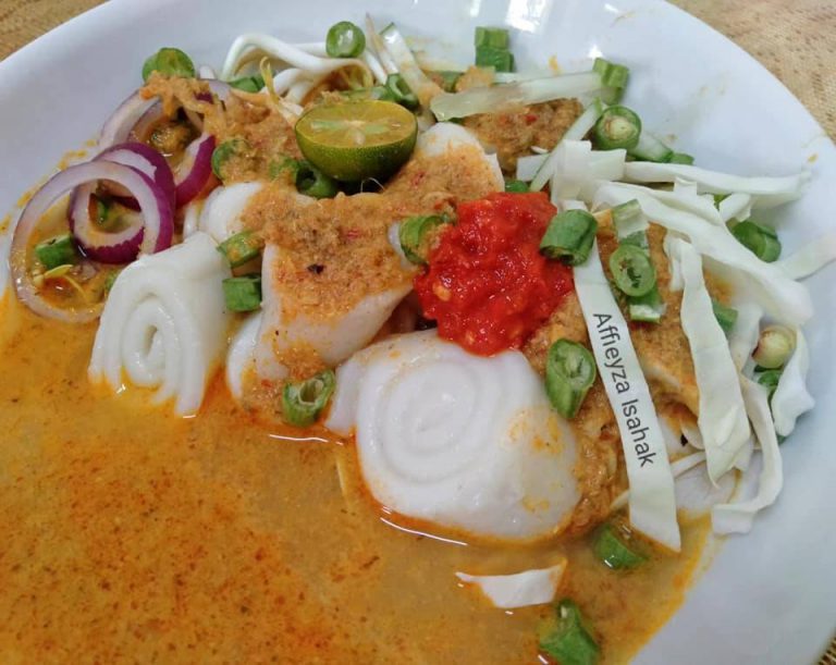Meriah & Sedap Laksam Kedah. Ini Cara Buat Dengan Resipi Yang Betul