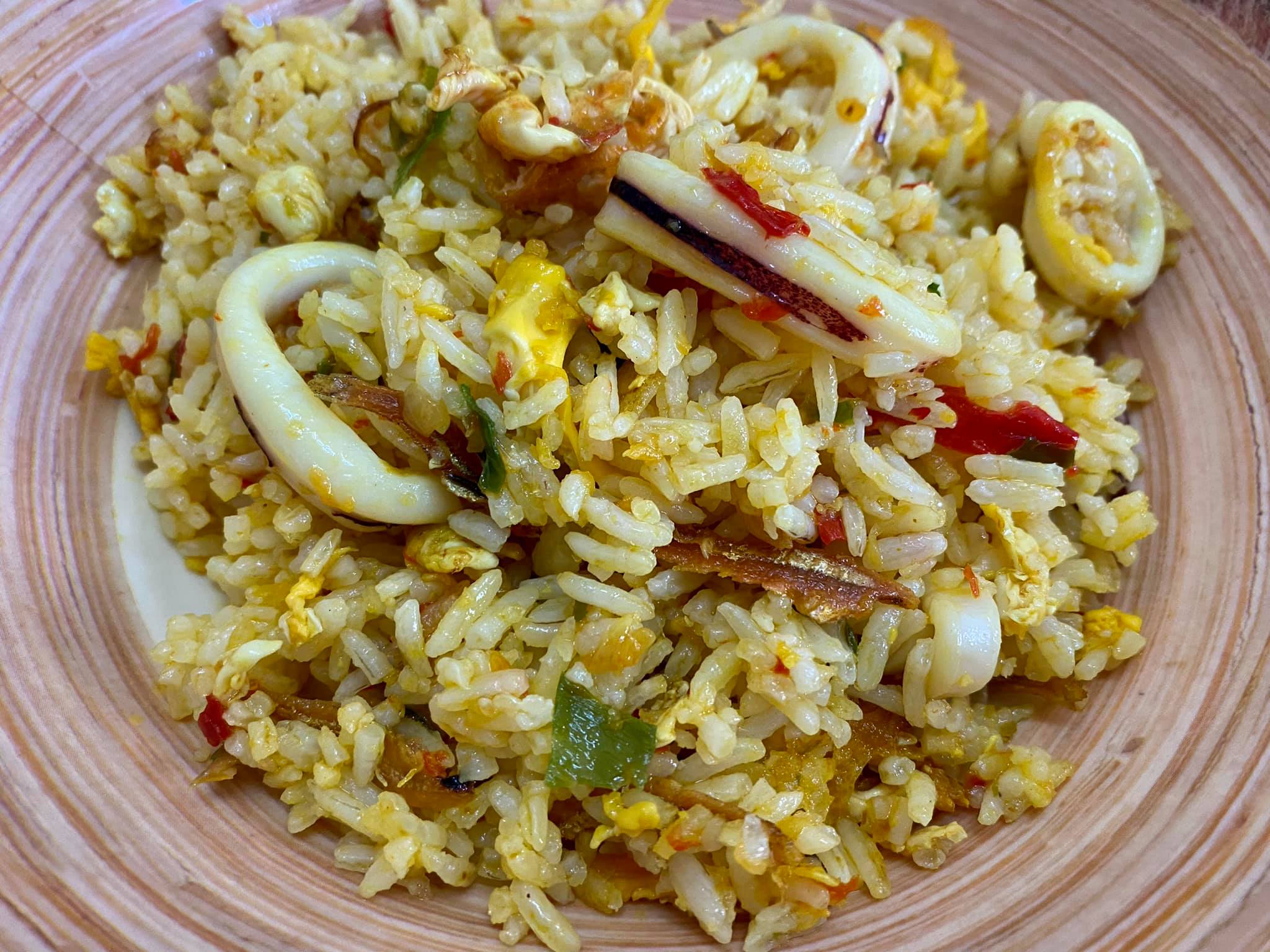 Resepi Bubur Nasi Simple & Sedap, Sesuai Jadi Hidangan Siang Dan Malam