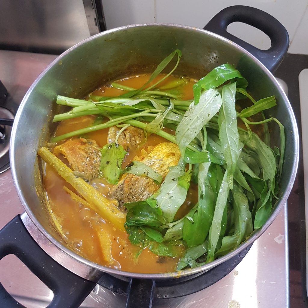 Patutlah Viral 40k! Mi Wantan Kicap Style Adam Corrie Memang Sedap & Simple