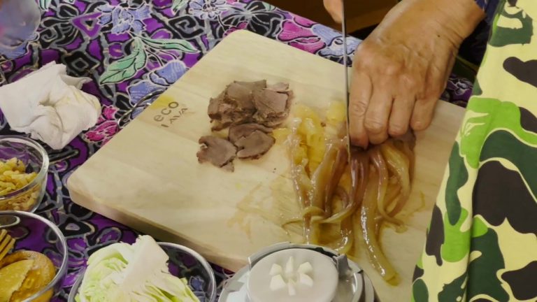 Ali Masdo & Ibu Kongsi Resipi Mee Bandung & Kuih Cara Bergula Nostalgia ...