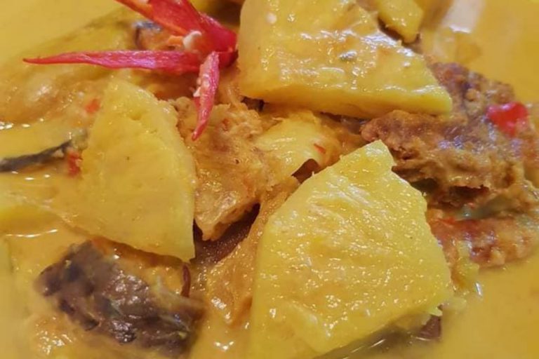 Rasa Pedas Pahit Manja Ikan Gerut Masak Lemak Cili Api Campur Peria