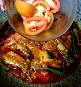 Rasa Pedas Pahit Manja Ikan Gerut Masak Lemak Cili Api Campur Peria