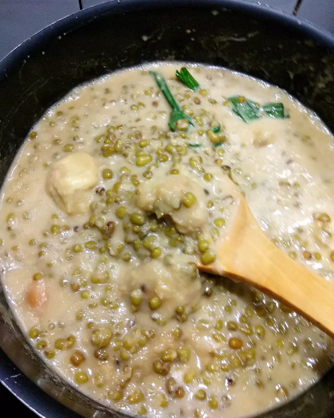 Cara Buat Dadih Susu Topping Mangga Homemade Paling Sedap.