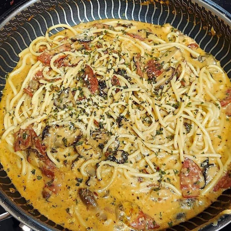 8 Resipi Spaghetti Yang Mudah, Sedap & Cepat Siap