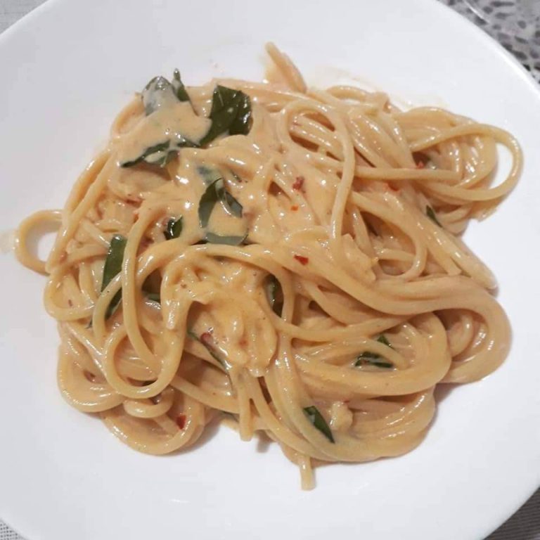 8 Resipi Spaghetti Yang Mudah, Sedap & Cepat Siap