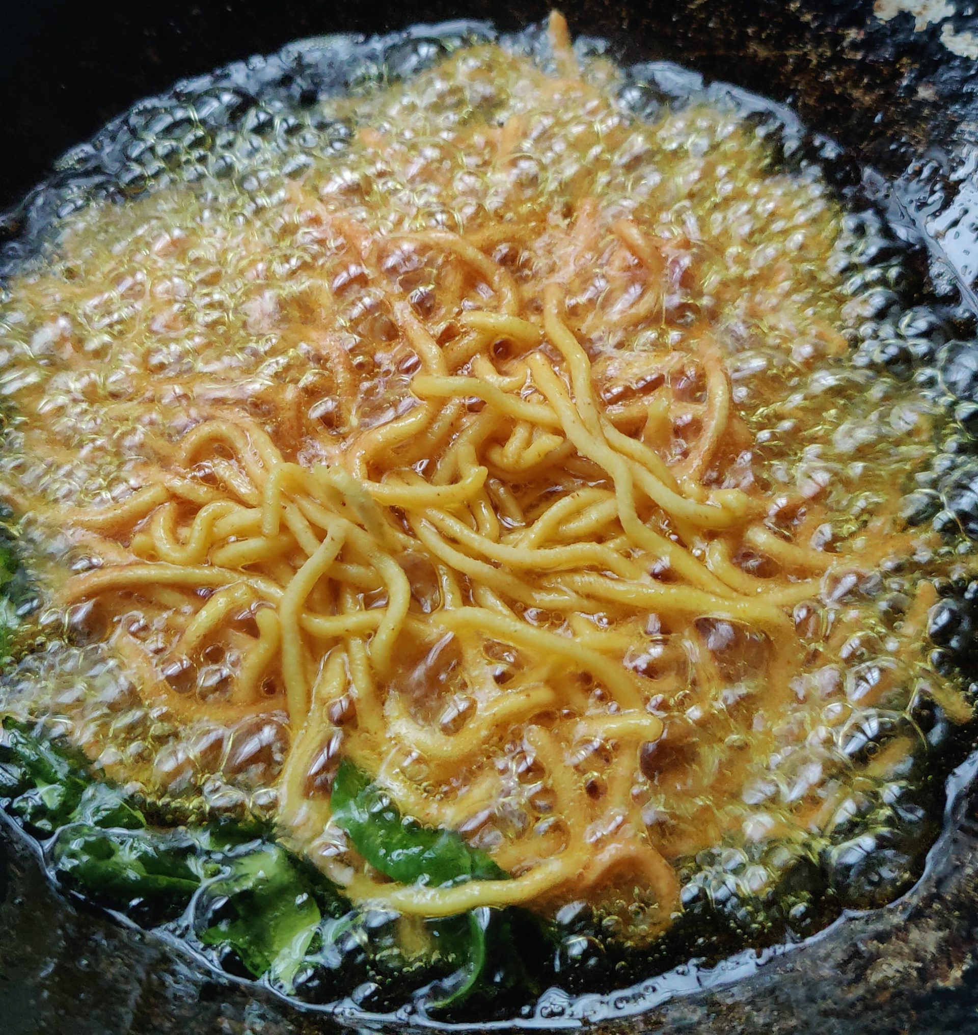 Elakkan Membazir Mee Kuning, Goreng Jadi Muruku