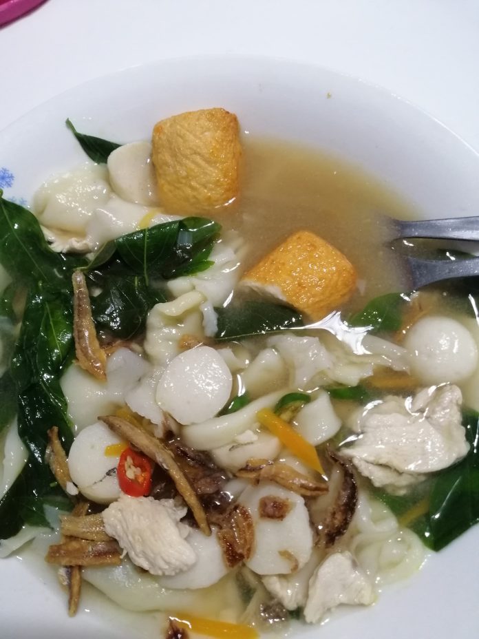Resipi Pan Mee Homemade Paling Mudah, Rasa Pun Sedap