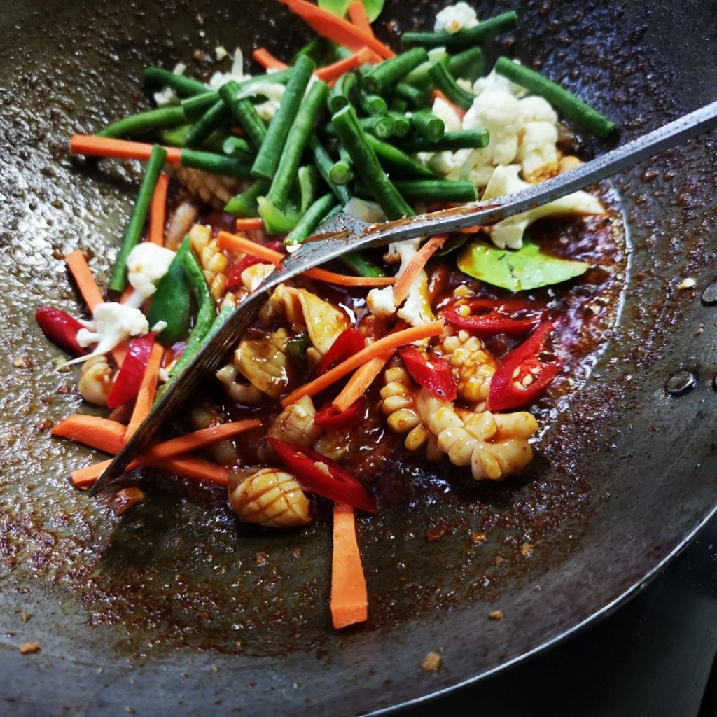 Resipi Paprik Sotong Mudah. Masak Macam Ni Baru Sedap!