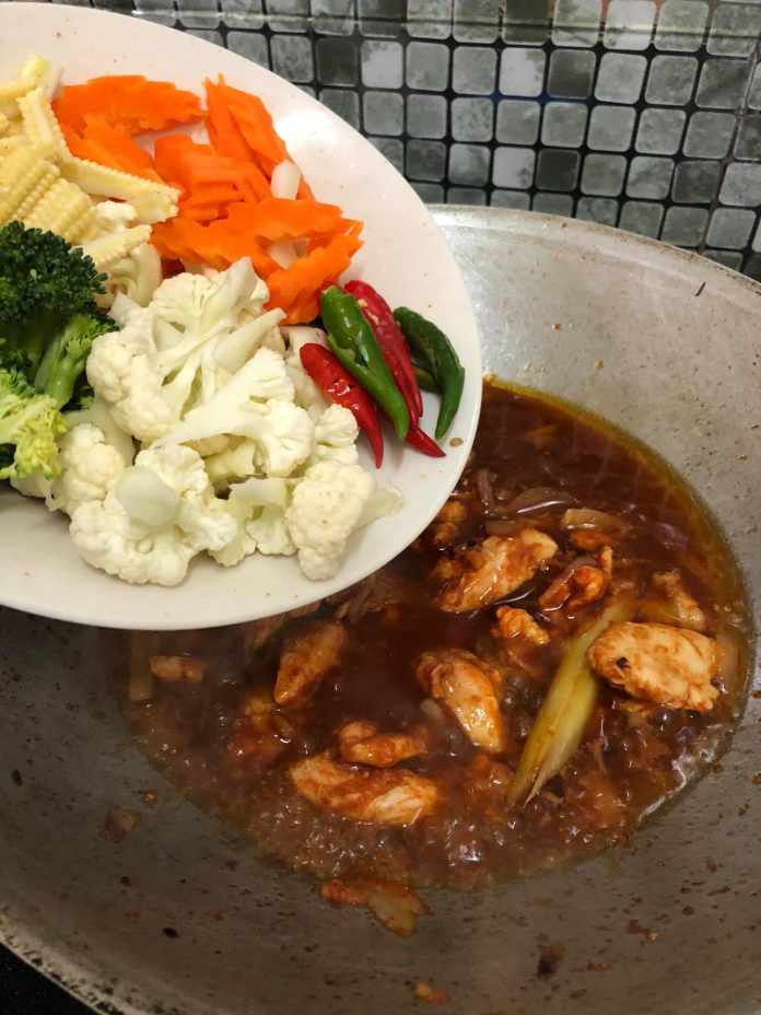 Resipi "Rare" Dari Utara, Pulut Ayam. Sedap Dan Mudah Nak Buat!