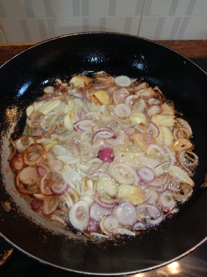 Resipi Keju Dan Kentang. Hanya Guna 5 Bahan Asas Sahaja Untuk Buat ...