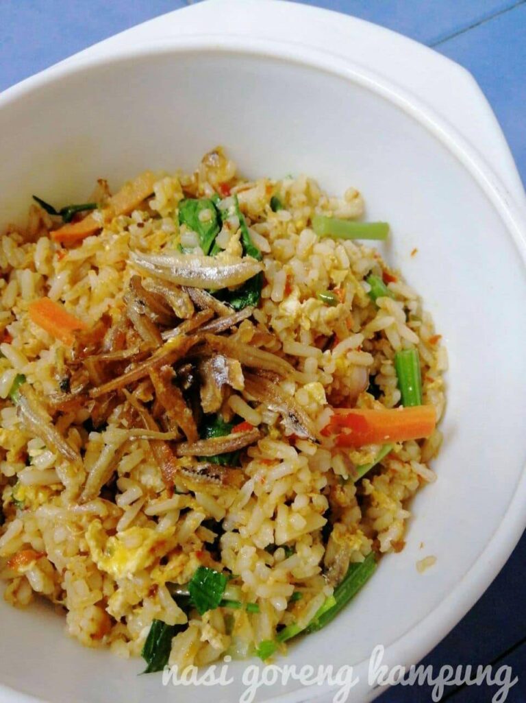 5 Resipi Nasi Goreng Kampung Paling Mudah Nak Buat. Bila-bila Nak Makan ...
