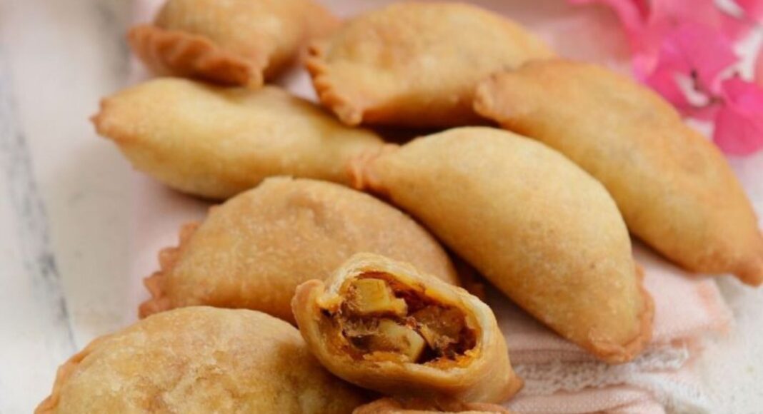 Resipi Step By Step Buat Karipap Pusing Sedap Yang Gerenti Jadi.