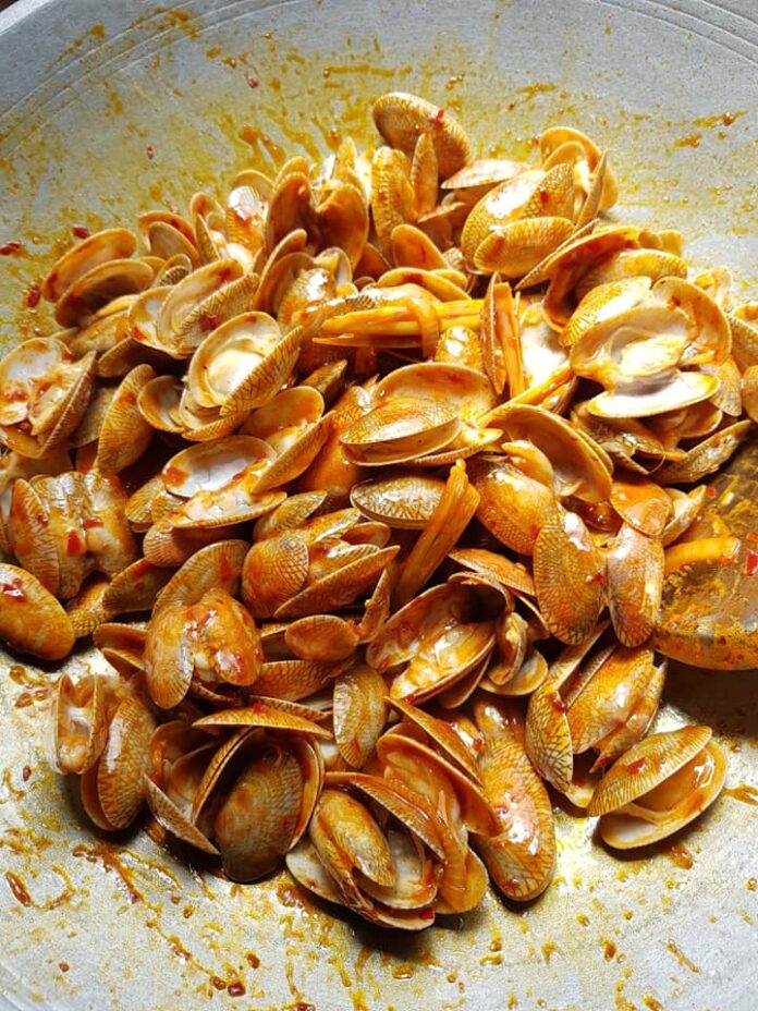 Koleksi Resipi Kuih Tradisional Paling Popular & Sedap!