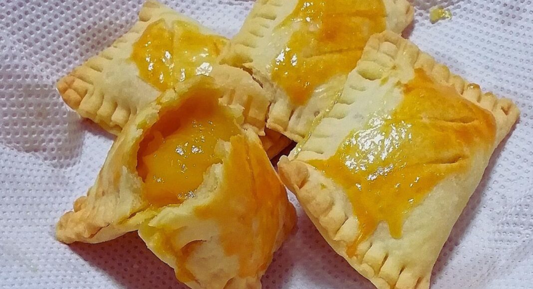 Cara Buat Kuih Seri Muka Guna Acuan Lompang.