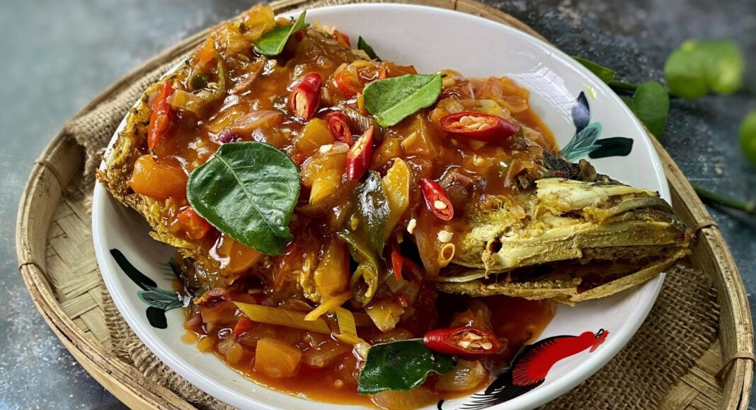 Resipi Singgang Ikan Pantai Timur Terlajak Sedap, Letak Bahan Rahsia Ini