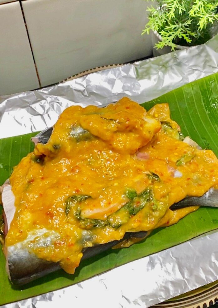 Pais Tempoyak Ikan Patin. Masak Macam Ni Isi Lebih Sedap & Lembut