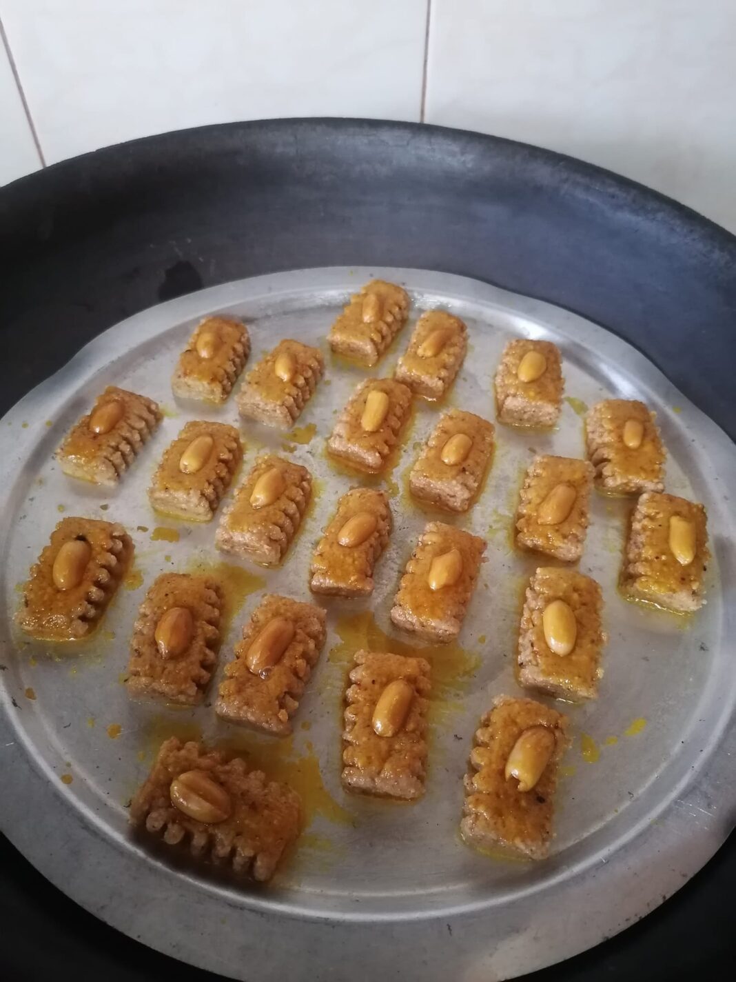 Semerbak Bau Kek Kelapa Sukat Guna Cawan. Sedap & Mudah Dibuat