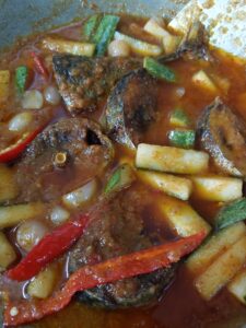 Rasa Pedas Pahit Manja Ikan Gerut Masak Lemak Cili Api Campur Peria