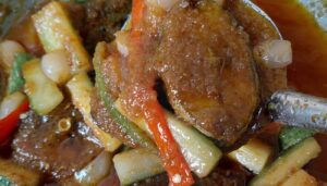 Rasa Pedas Pahit Manja Ikan Gerut Masak Lemak Cili Api Campur Peria