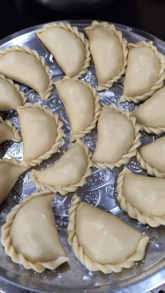 Karipap Ikan Makan Panas-Panas Gerenti Tak Cukup Satu