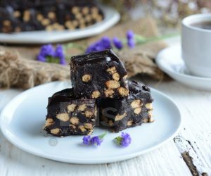 Koleksi Resipi Kek-Kek Raya Lama Yang Makin Dilupakan Generasi Muda.