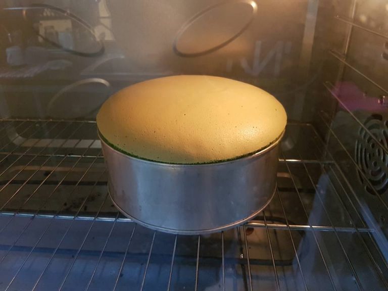 Jejaka Ini Kongsi Cara Buat Kek Span Pandan Paling Mudah & Dijamin ...