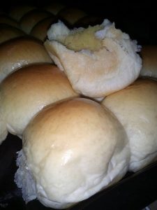 Resipi Roti Bakar Berinti Buttermilk Homemade. Lembut, Gebu Memang Best!