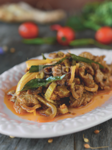 Sedapnya Hirup Kuah Singgang Tulang!